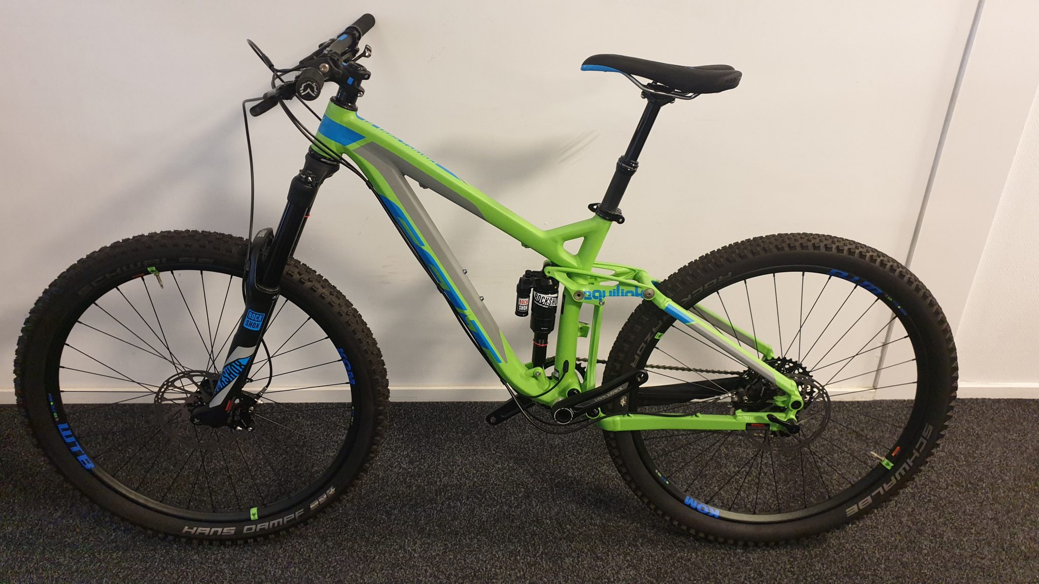 Felt Compulsion 10 - Goedkope overjarige mountainbikes en racefietsen