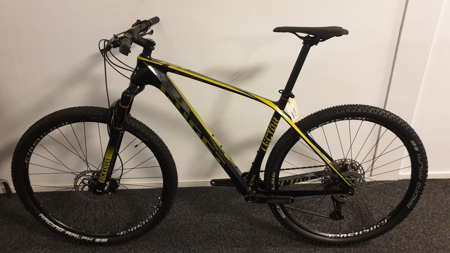 Ghost Lector LC Base - Goedkope overjarige mountainbikes en racefietsen